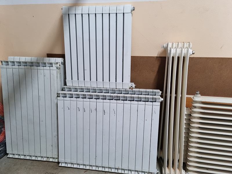 Radiatorji (alu, litoželezni) razni