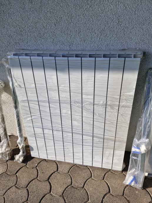 Radiatorji aluminijasti Aklimat konzole ventili termostatske glave