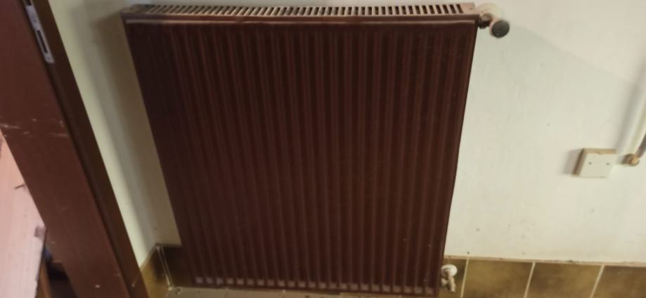 Radiatorji rebrasti