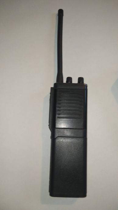 MAXON VHF/UHF SL-70 radijska postaja
