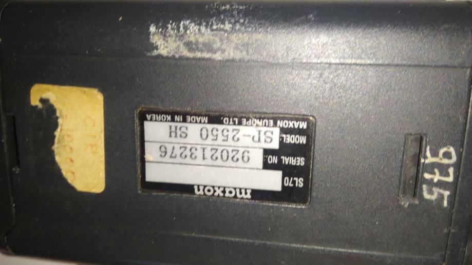 MAXON VHF/UHF SL-70 radijska postaja