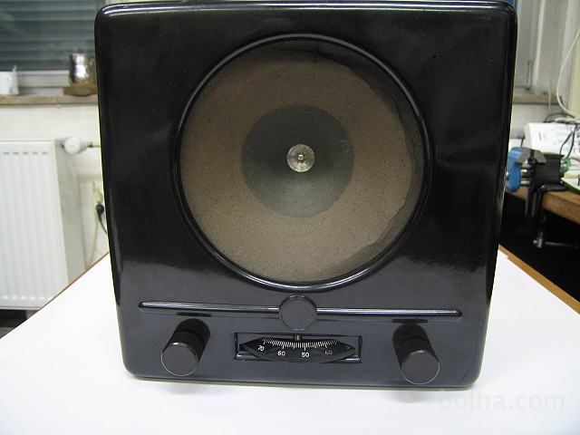 radio DKE 38 starinski
