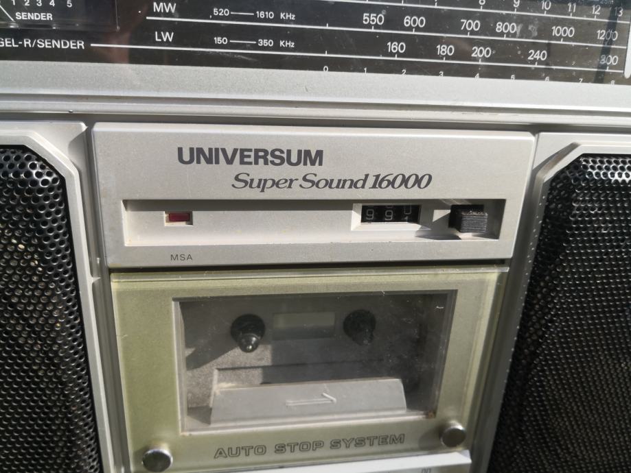 Radio UNIVERSUM SUPER SOUND 1600