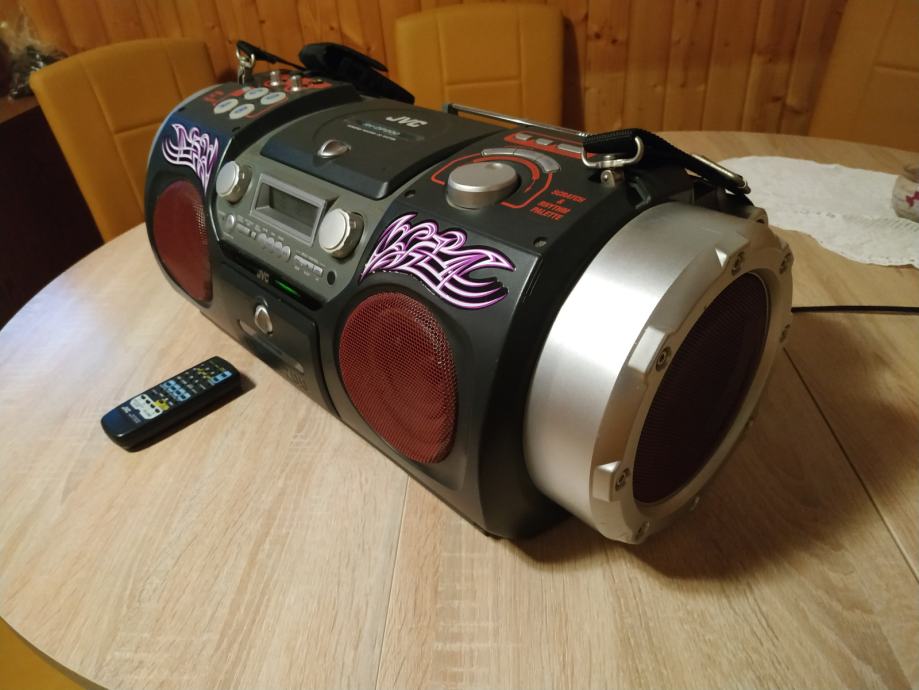 JVC Boombox RV-DP200BK