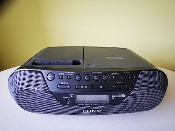 RADIO-KASETOFON-CD Player SONY