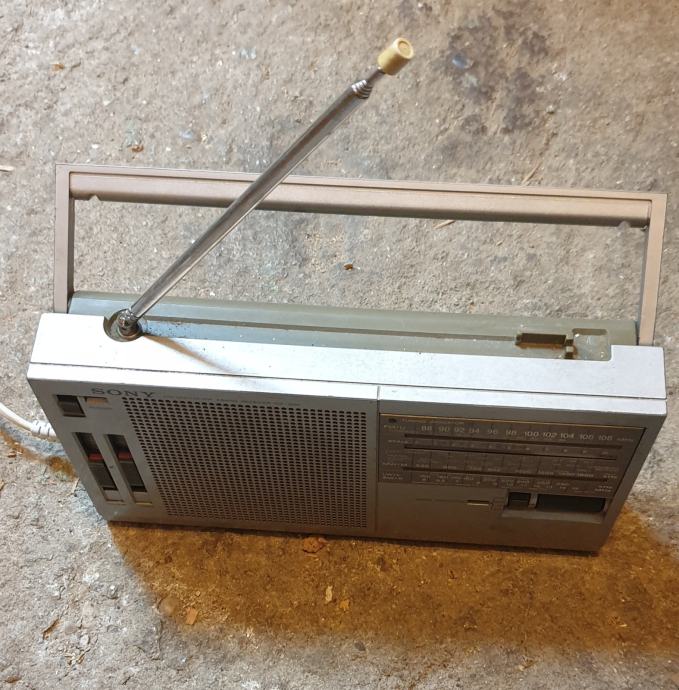 Vintage retro radio Sony ICF-1200
