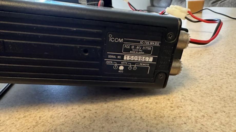 ICOM IC-706MKIIG HF/50/144Hz/430Hz radioamaterski sprejemnik