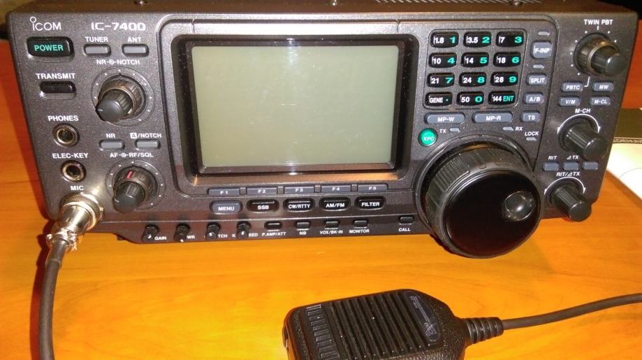 ICOM IC-7400