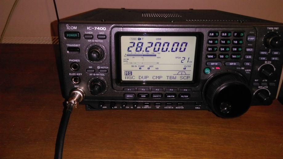 ICOM IC-7400