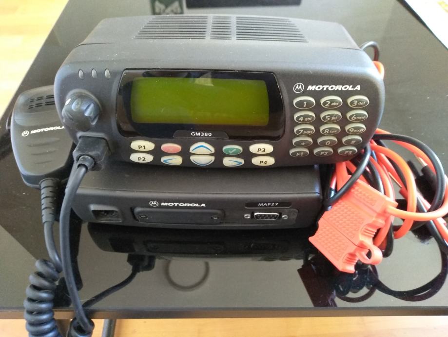MOTOROLA GM380