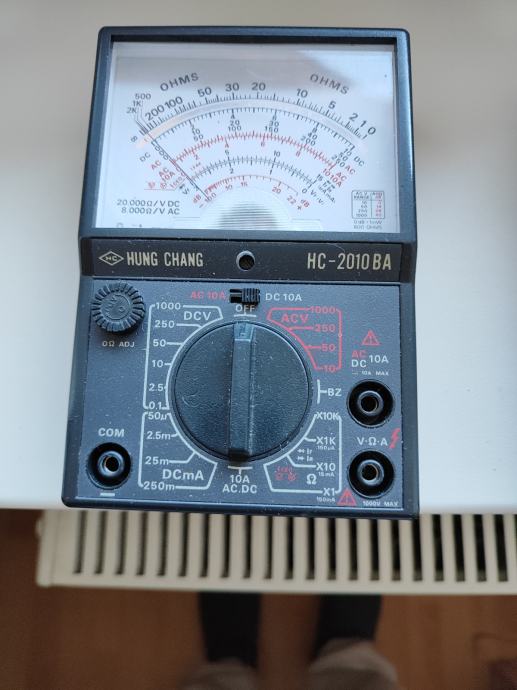 Prodam analogni multimeter