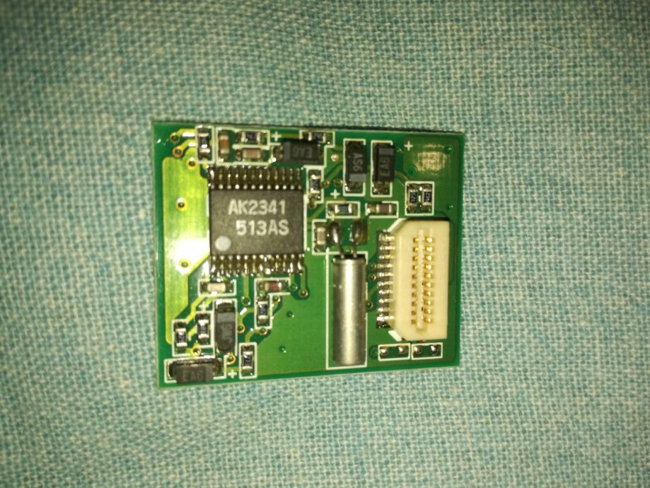 RADIJSKA POSTAJA , SUBTON ENOTE CTCSS ,YAESU,KENWOOD, ALINCO
