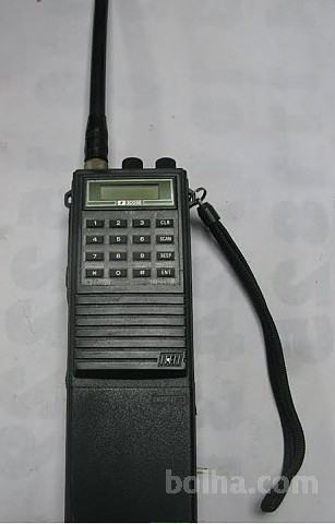 UKV ročna profesionalna postaja ICOM IC H16T