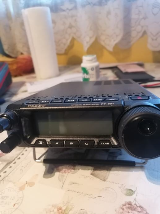 Yaesu FT891 HF transceiver 100W