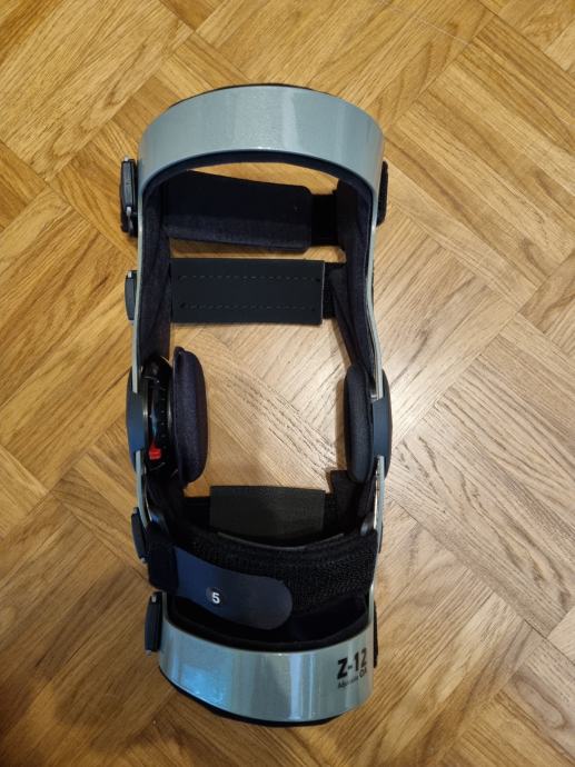 Breg Z-12 Nastavljiva opornica za koleno