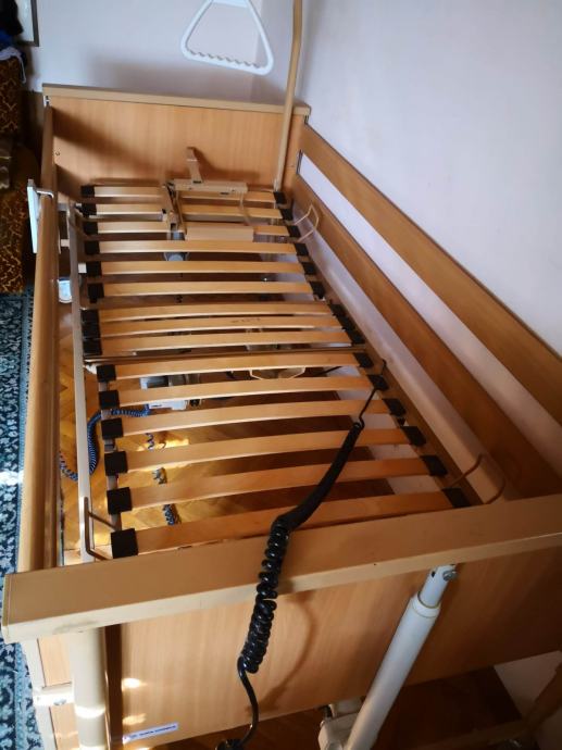 Električna negovalna postelja Burmeier Economic II