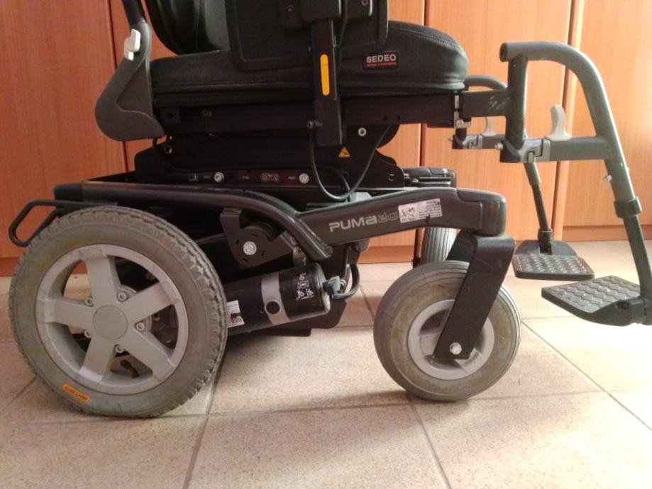 Električni invalidski voziček PUMA 20