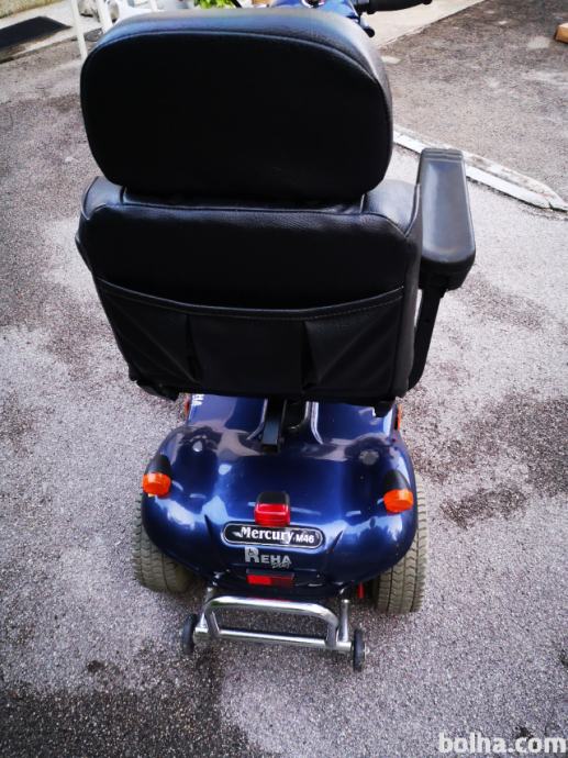Invalidski skuter znamke Mercury M46