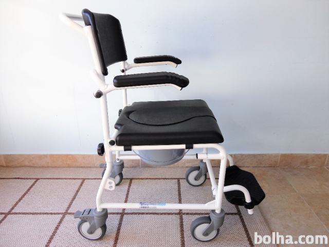 Invalidski toaletni wc+tuš voziček, na kolesih z zavoro