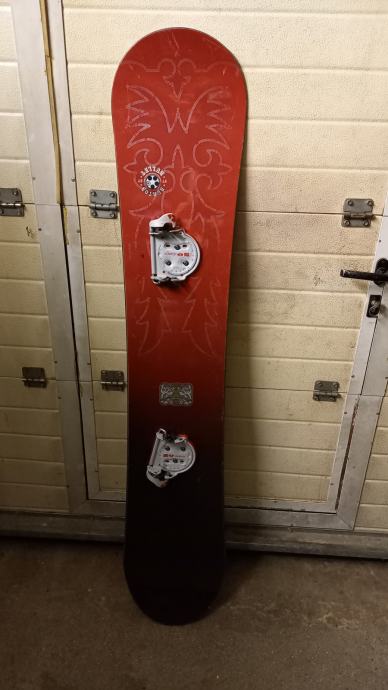 Bord burton bullet 157 cm