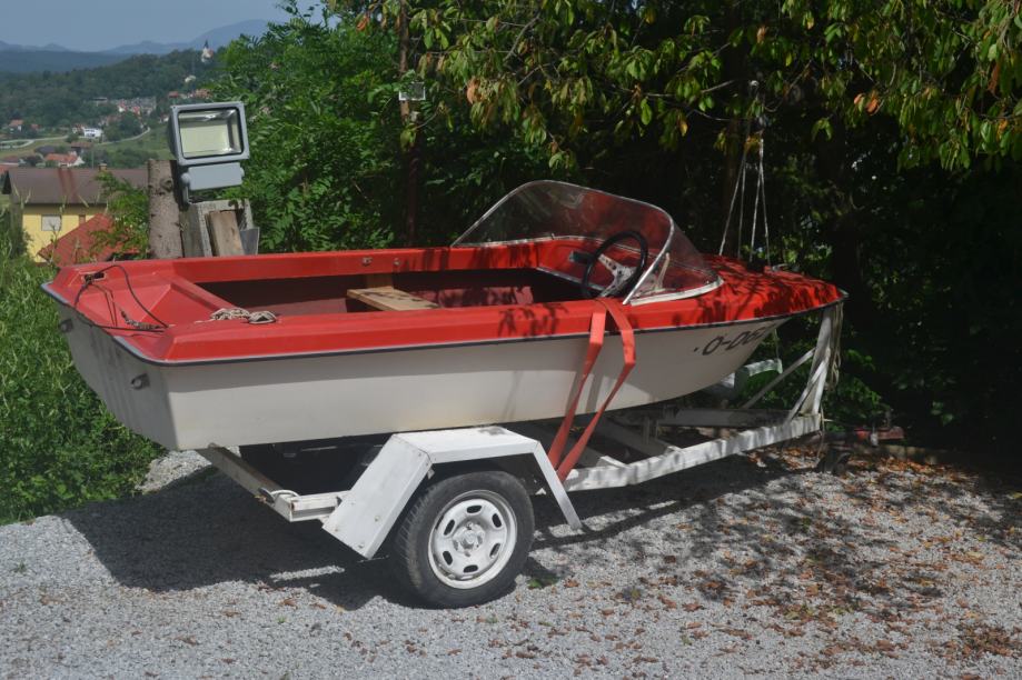 ELAN Gliser 360, cena: 2900 EUR, tel: 070 222 370.