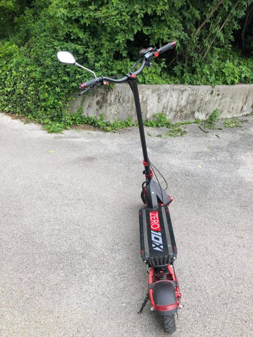 Elektricni skiro zero x10
