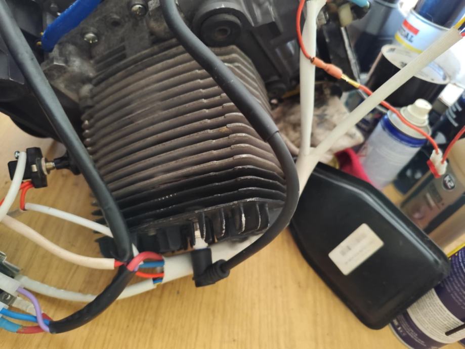 Motor kfm 107