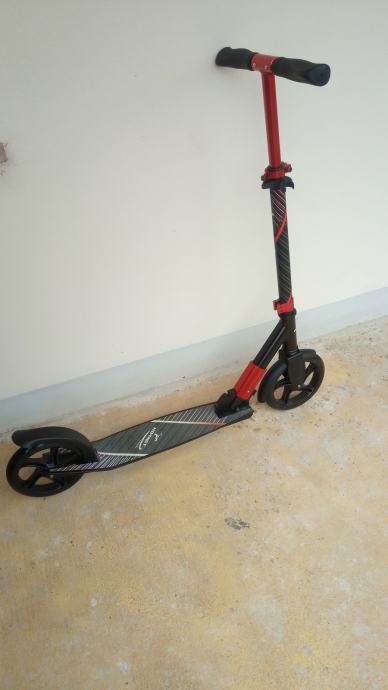 Skiro Hornet Strong 200