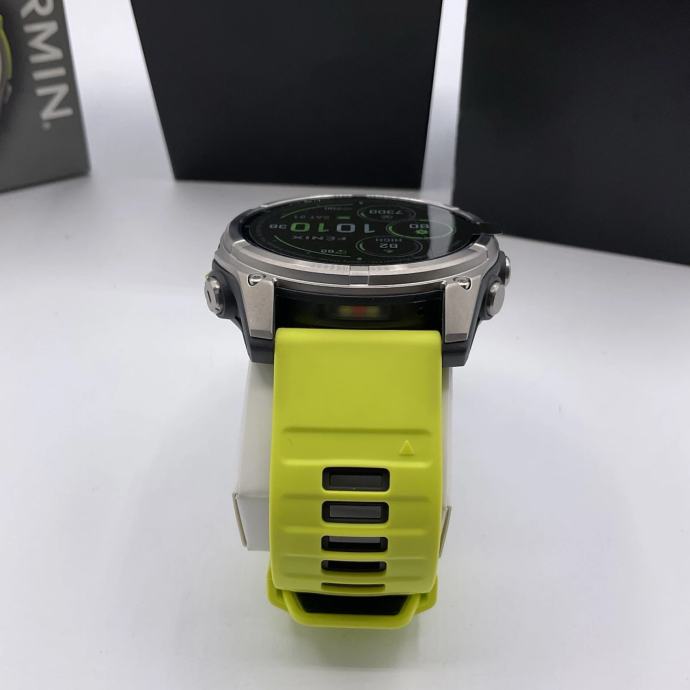 Ura Garmin Fenix 8 Sapphire Solar 51mm NOVO