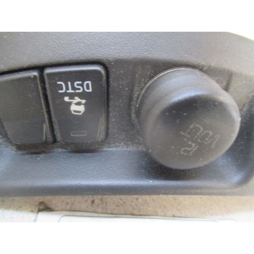 RAZLICNA STIKALA OEM N. 8686026 ORIGINAL REZERVNI DEL VOLVO V50 545
