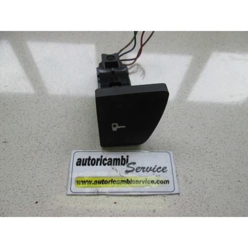 RAZLICNA STIKALA OEM N. ORIGINAL REZERVNI DEL PEUGEOT 307 3A/B/C/E/H