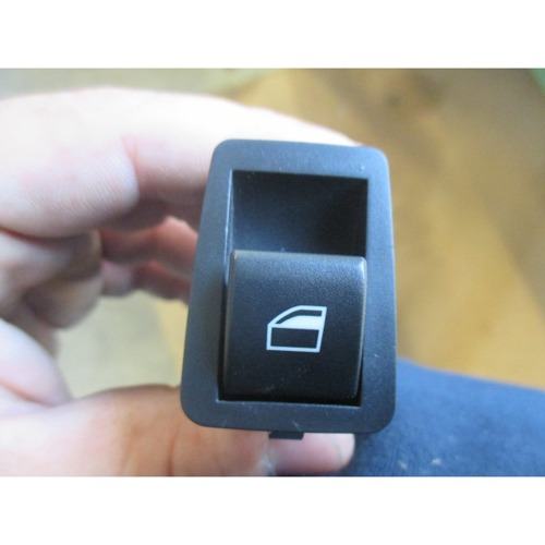 ZADNJE STIKALO OEM N. 6902174 ORIGINAL REZERVNI DEL BMW SERIE 3 E46 BE
