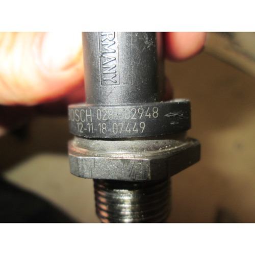 ZELEZNISKI VISOKOTLACNI VENTIL OEM N. 281002948 ORIGINAL REZERVNI DEL