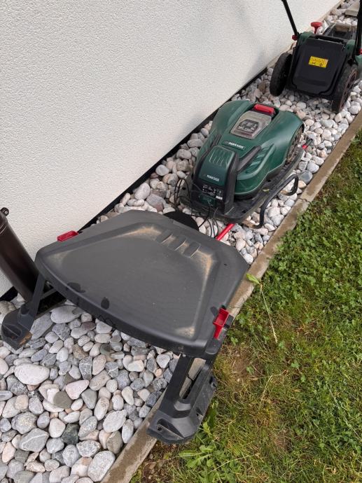 Robotska kosilnica Parkside