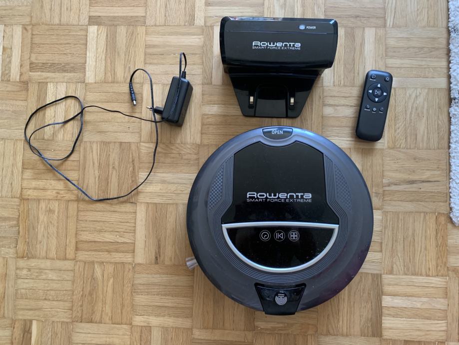 ROWENTA robotski sesalnik RR7145 Smart Force™ Extreme