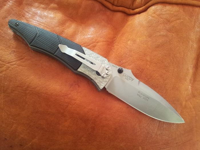 Benchmade zaklopni nož Snody Tactical (prototip za model Gravitator)