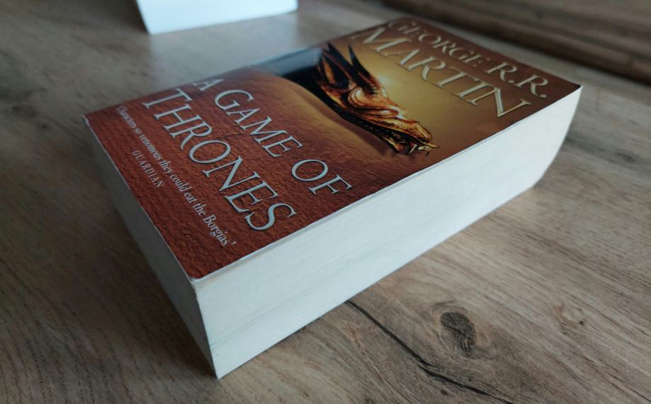 A Game of Thrones - George R.R. Martin (A Song of Ice and Fire)