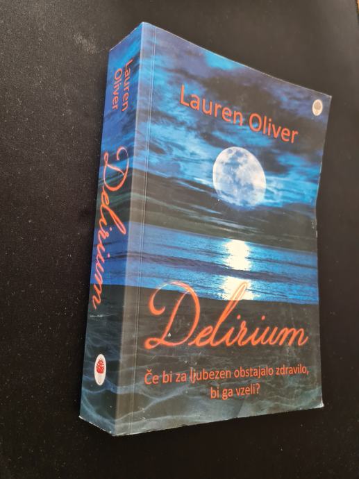 Lauren Oliver: Delirium