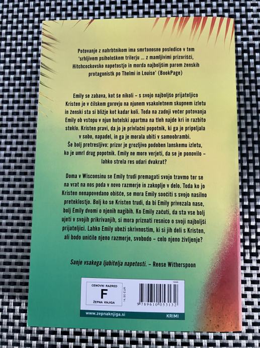 NIKOLI NISVA BILI TU, Andrea Bartz