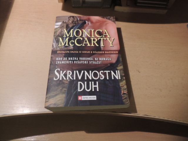SKRIVNOSTNI DUH M. MCCARTY ZALOŽBA UČILA INT. 2018