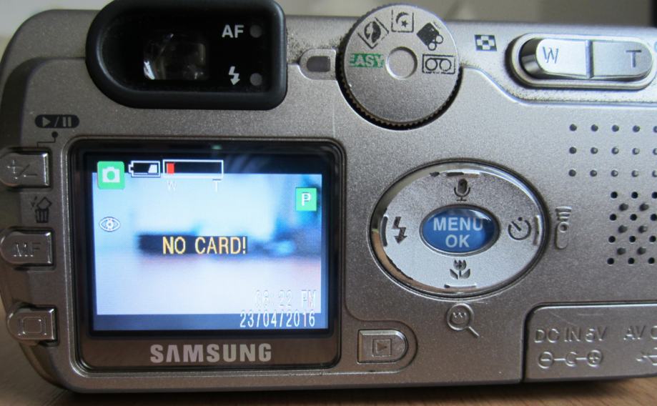 Digitalni fotoaparat Samsung Digimax V4