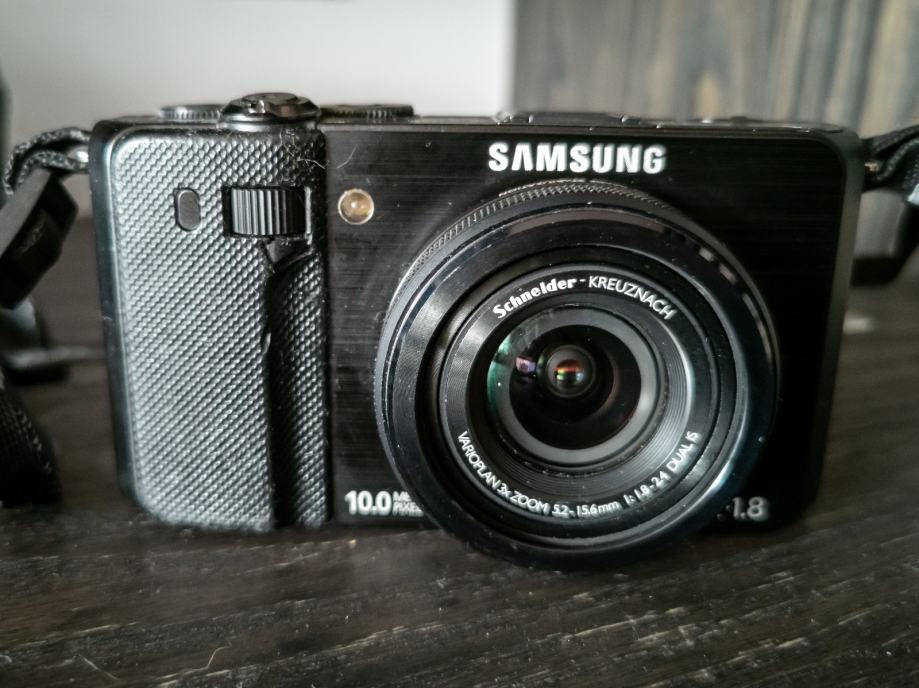 Samsung EX1