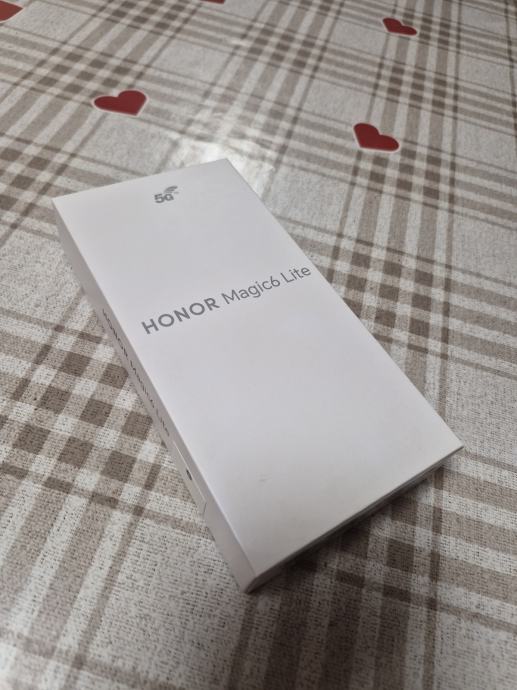 HONOR MAGIC 6 LITE 5G 256GB/8RAM EMERALD GREEN GARANCIJA DO 7/2027