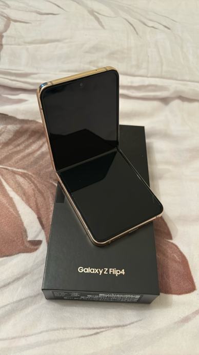 Samsung Z flip 4 pink gold 256Gb kot nov