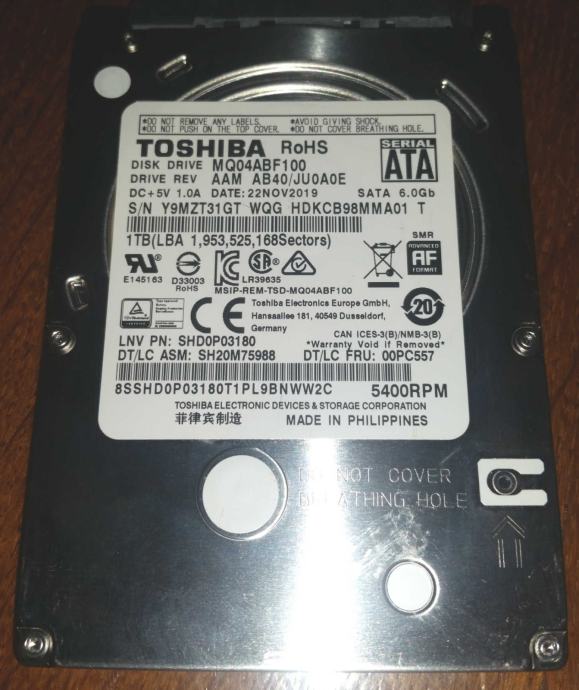 Praktično nov Toshiba MQ04ABF100 1TB 2,5 SATA trdi disk