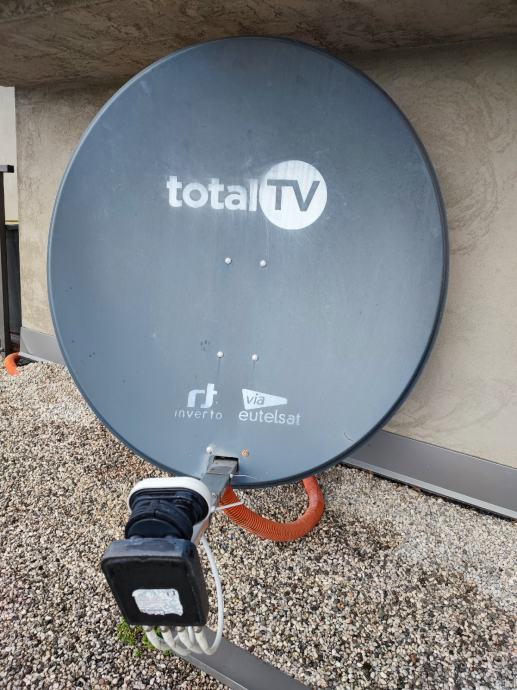Total TV antena za 4 televizije
