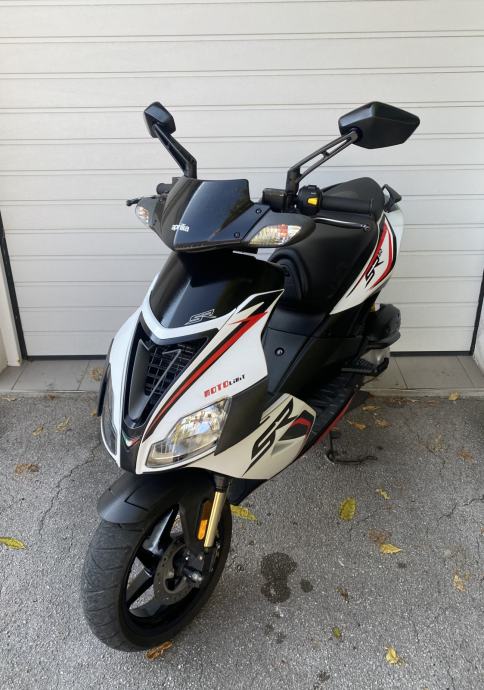 Aprilia sr50 r 49 cm3, 2018 l.