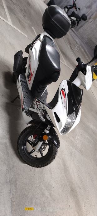 FIREFOX LONGIJA 4T (EURO5) 4960 cm3, 2021 l.