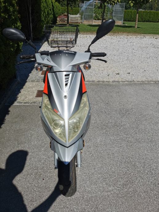 Generic 50 50 cm3, 2014 l.