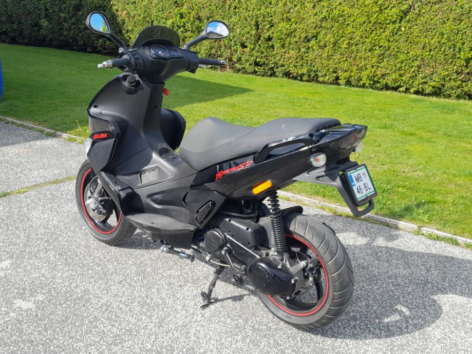Gilera Runner SP 50 49 cm3, 2007 l.